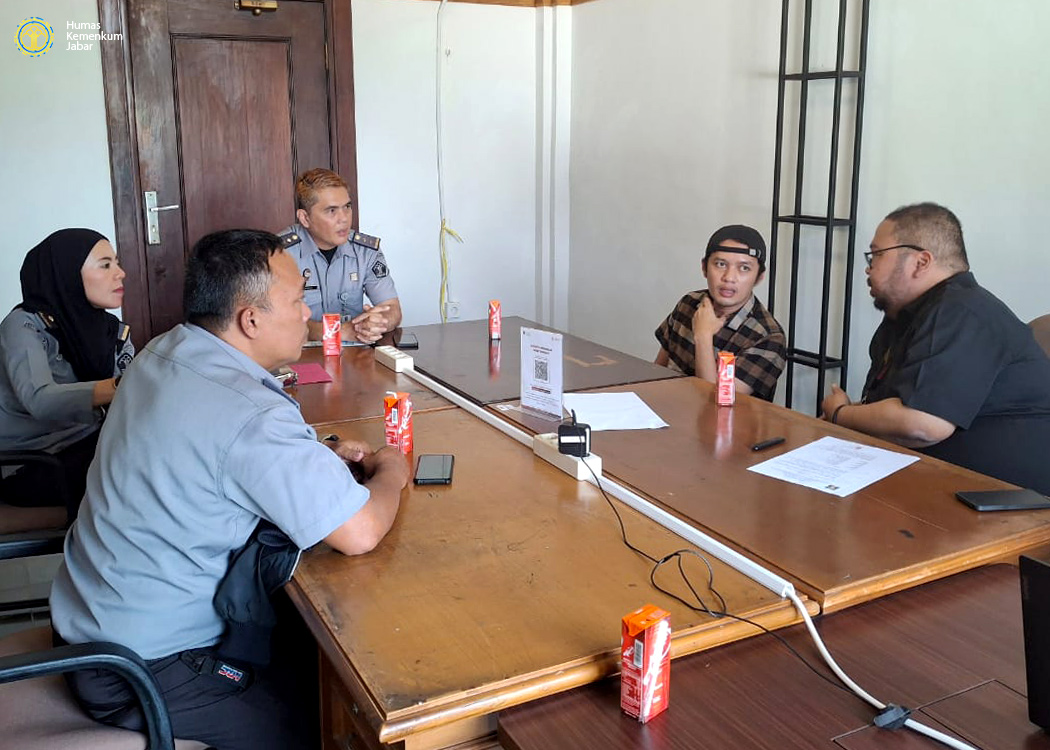 Penyuluh Hukum Kanwil Kemenkum Jabar Laksanakan Inventarisasi Data Permasalahan Hukum Bersama ...